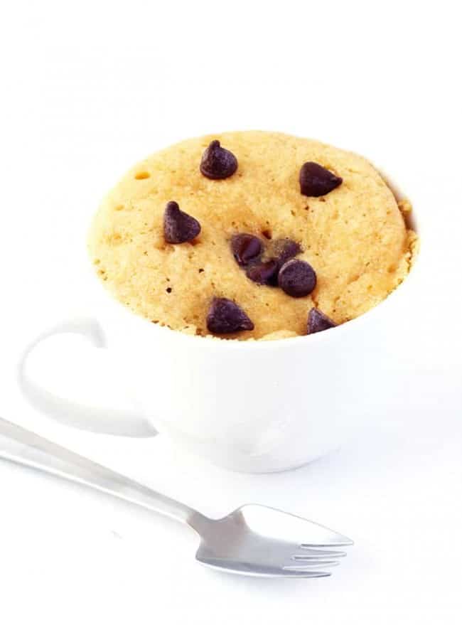 Vanilla Chocolate Chip Mug Cake - Sweetest Menu