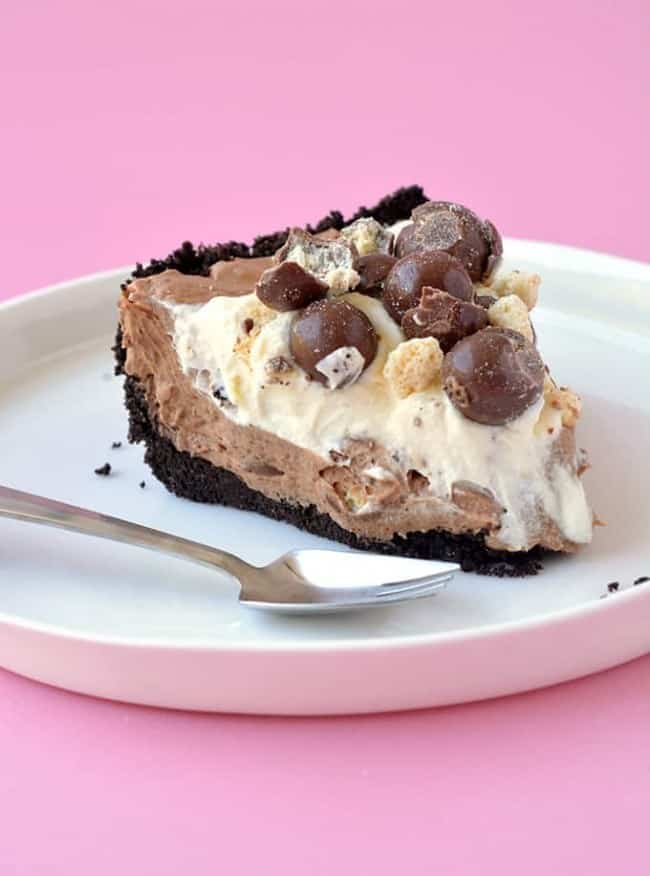 Chocolate Malt Mousse Pie (No Bake) - Sweetest Menu