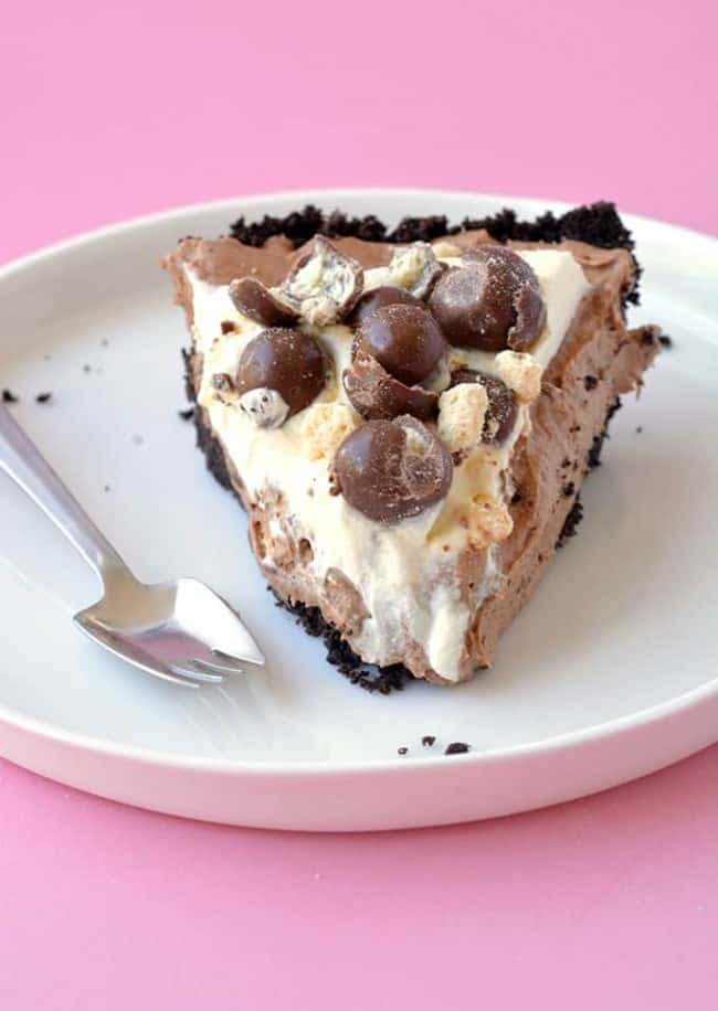 Chocolate Malt Mousse Pie (No Bake) - Sweetest Menu