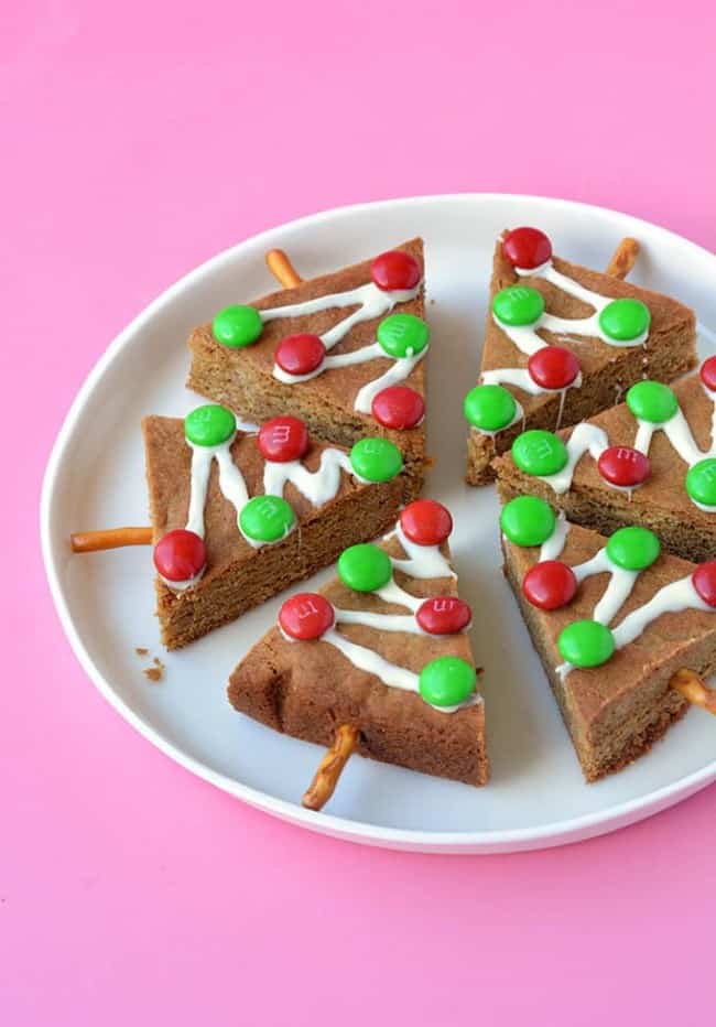 Gingerbread Christmas Trees - Sweetest Menu