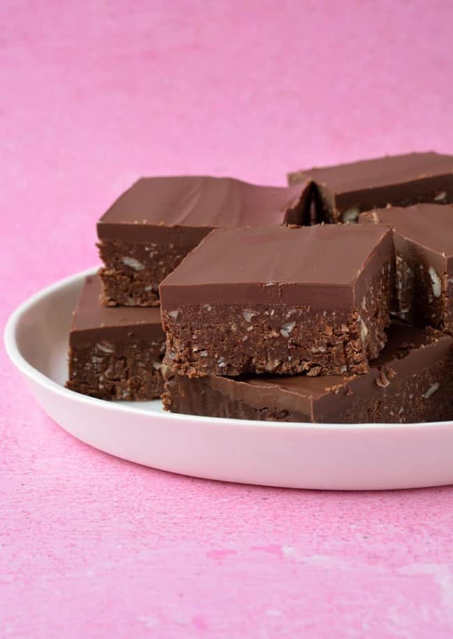 Easy Hedgehog Slice (No Bake) - Sweetest Menu