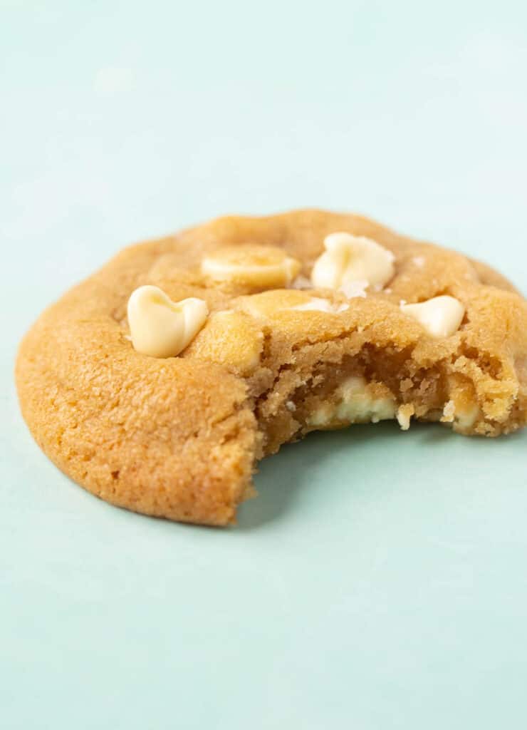 White Chocolate Chip Cookie Recipe (Quick and Easy)