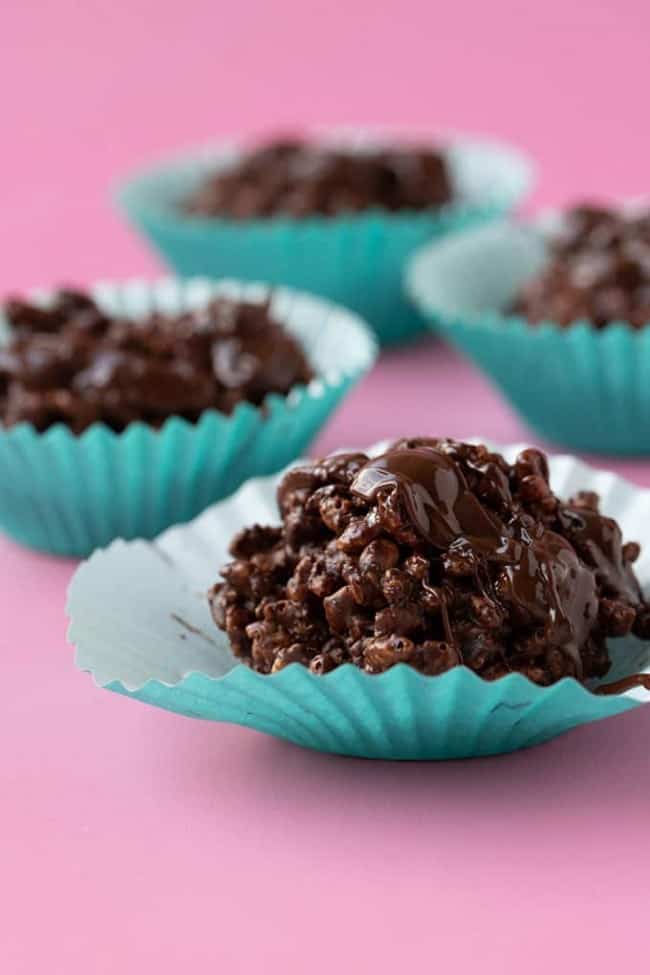 Easy Chocolate Crackles (No Copha) - Sweetest Menu