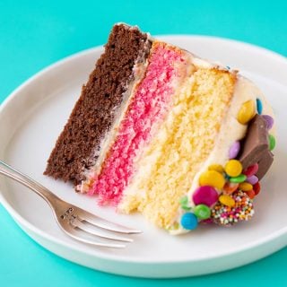 Neapolitan Cake (Quick And Easy) - Sweetest Menu