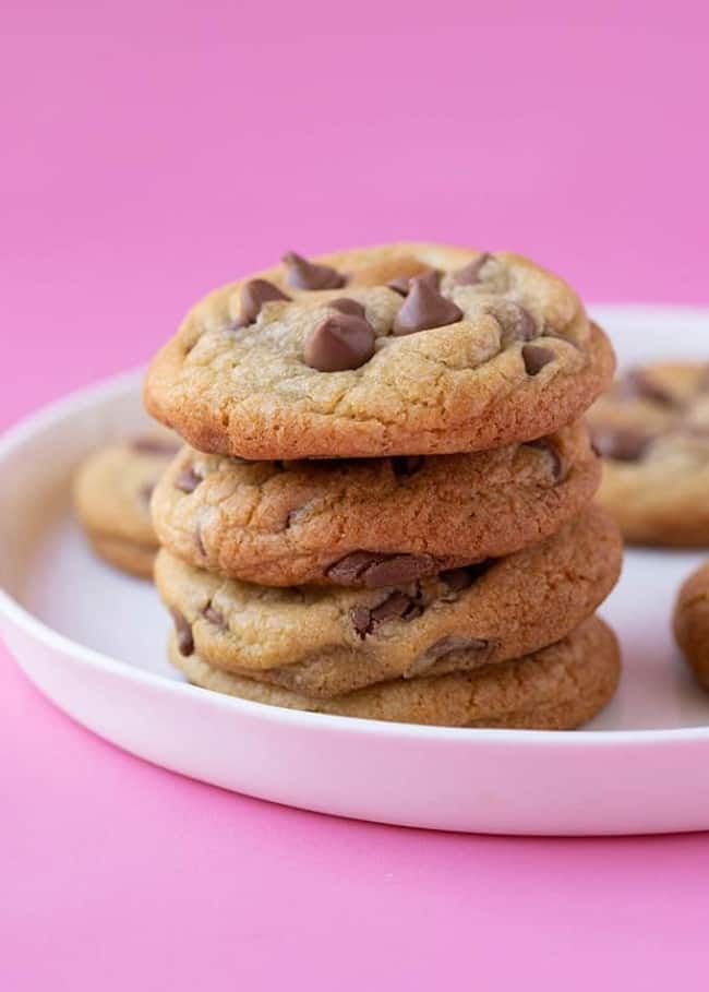 Classic Soft And Chewy Chocolate Chip Cookies - Sweetest Menu