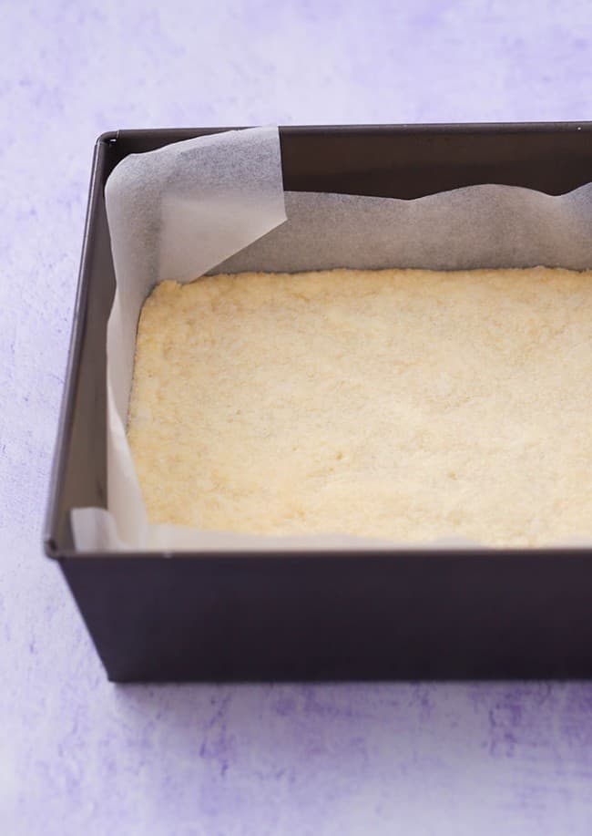 Easy Caramel Slice (Millionaire's Shortbread) - Sweetest Menu