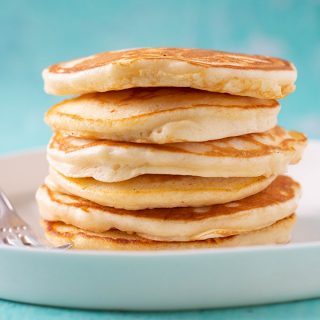 Perfect Australian Pikelets (Just 6 Ingredients) - Sweetest Menu