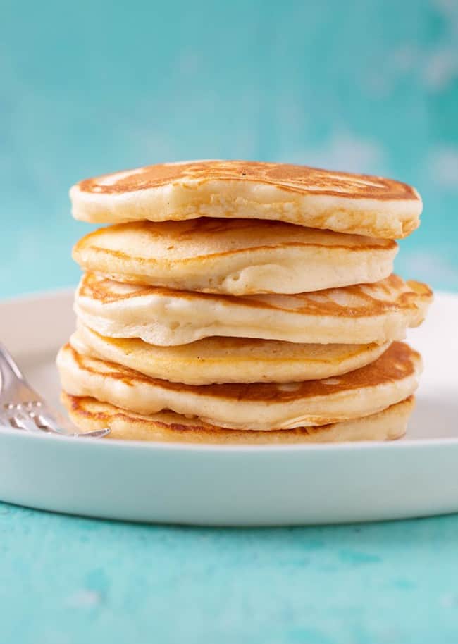 Perfect Australian Pikelets (Just 6 Ingredients) - Sweetest Menu