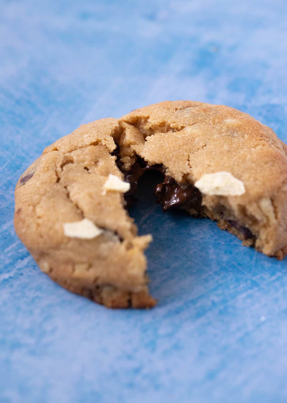 Potato Chip Chocolate Chip Cookies - Sweetest Menu