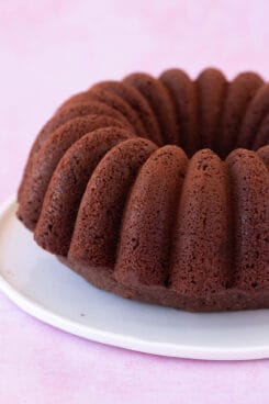Easy Marble Cake (Using Just One Cake Batter) - Sweetest Menu