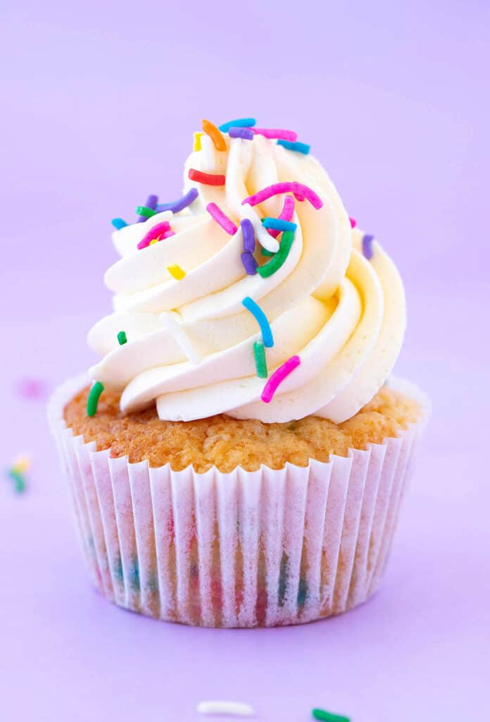 BEST Ever Funfetti Cupcakes - Sweetest Menu