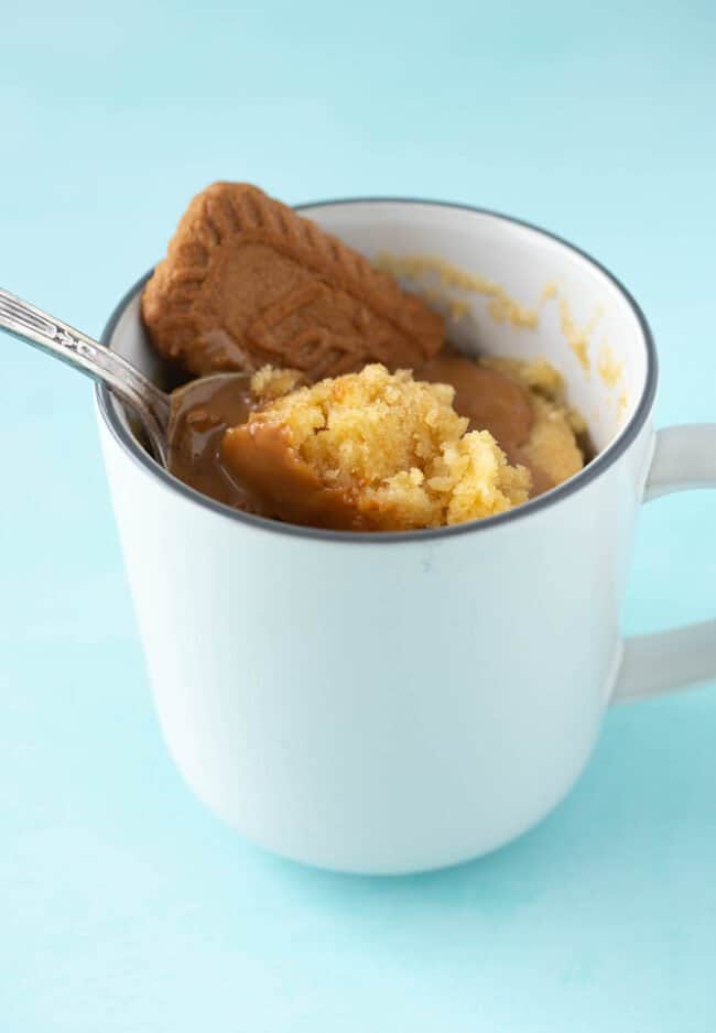 Biscoff Mug Cake (Quick & Easy) - Sweetest Menu