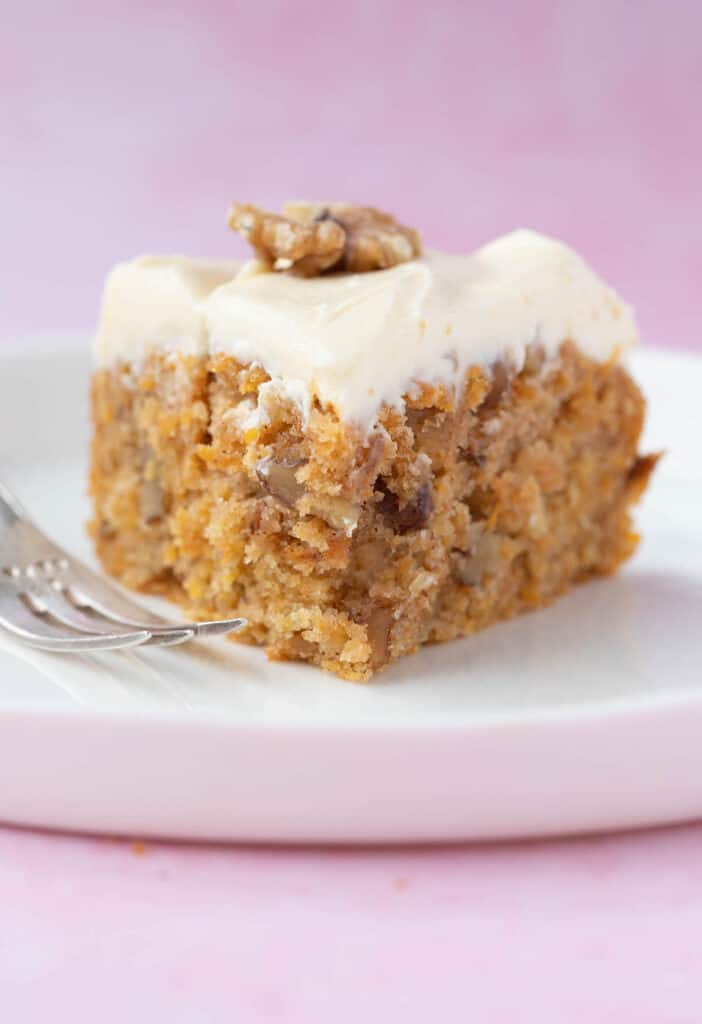 Amazing Small Carrot Cake (6-Inch Cake) - Sweetest Menu