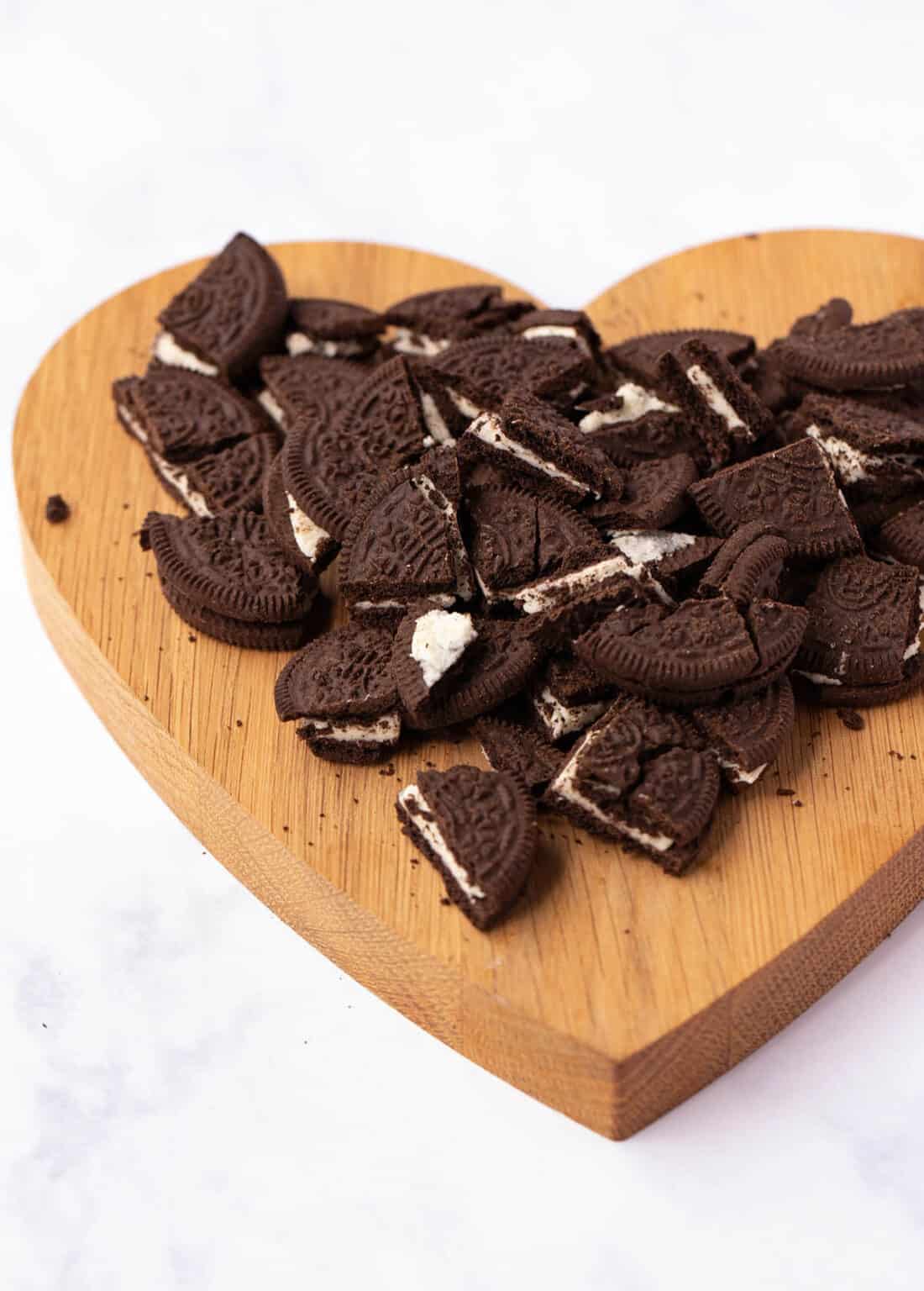 Easy Fudgy Oreo Brownies - Sweetest Menu