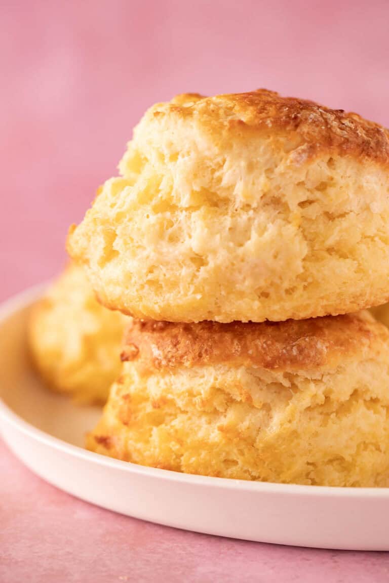Easy Buttermilk Scone Recipe (Tips & Tricks) - Sweetest Menu
