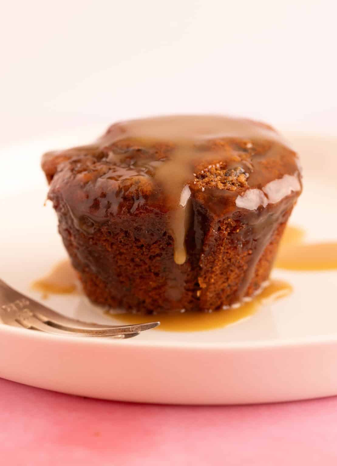 Sticky Date Pudding (Made With Muffin Pan) - Sweetest Menu